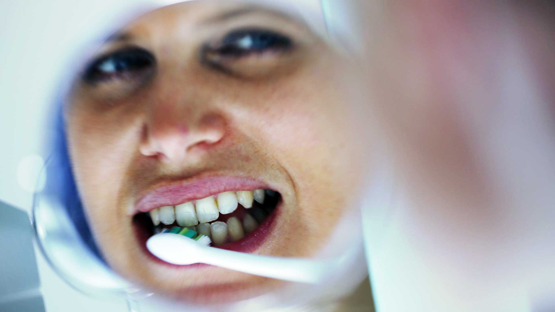 Zahnhygiene: Das wissen wir über das richtige Zähneputzen - quarks.de Zahnhygiene: Das wissen wir über das richtige Zähneputzen - quarks.de